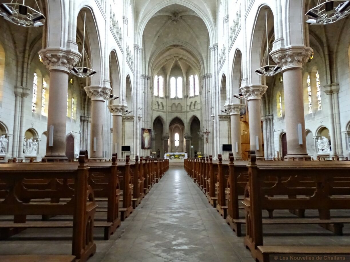 Challans 1897 – L’intérieur de l’église Notre-Dame comme vous ne l’avez ...